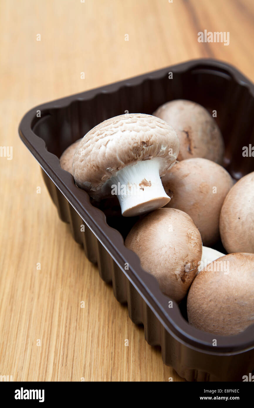 Punnet of hi-res stock photography and images - Alamy