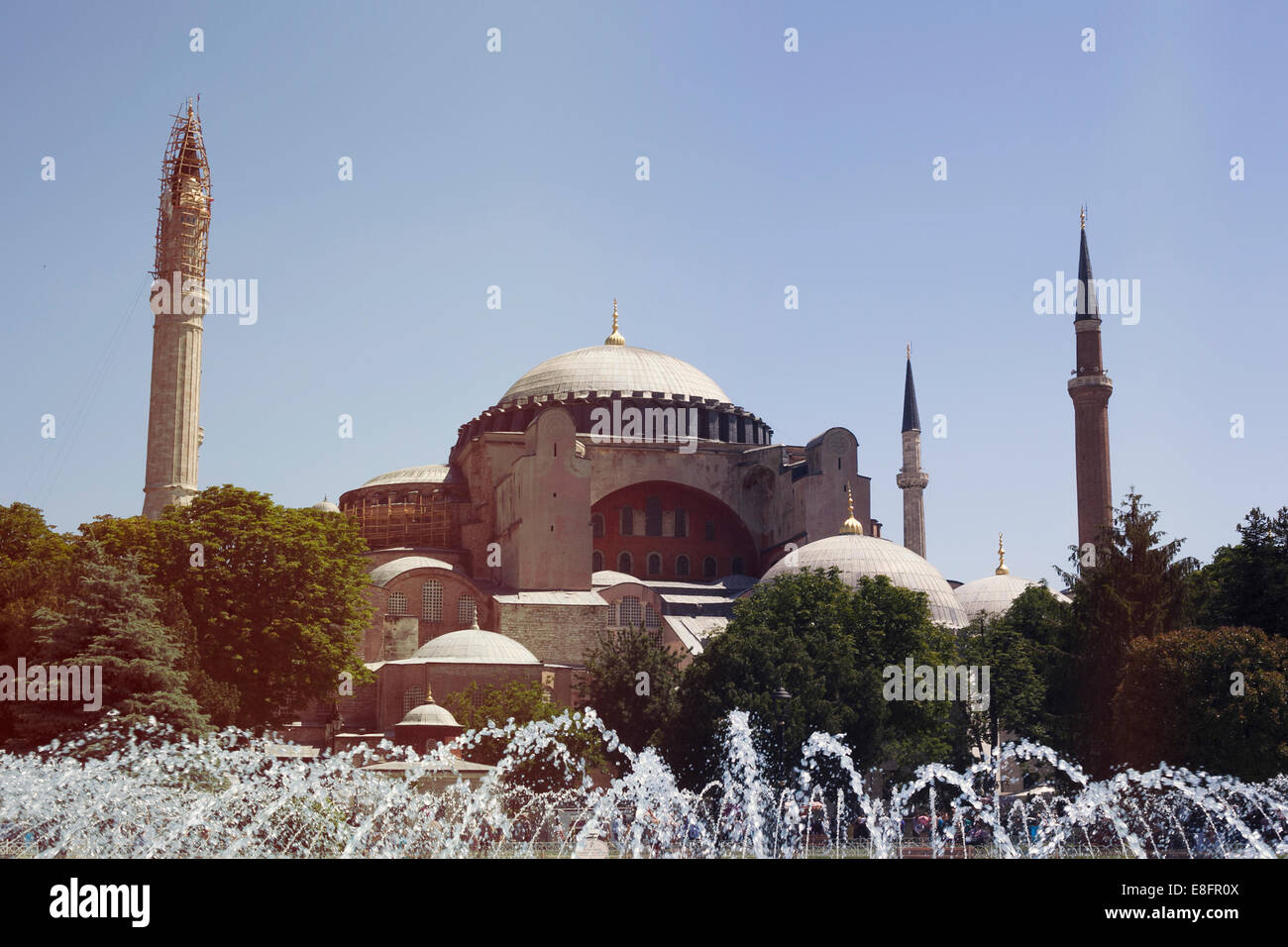 Picture of sultan ahmed blue mosque hi-res stock photography and images ...