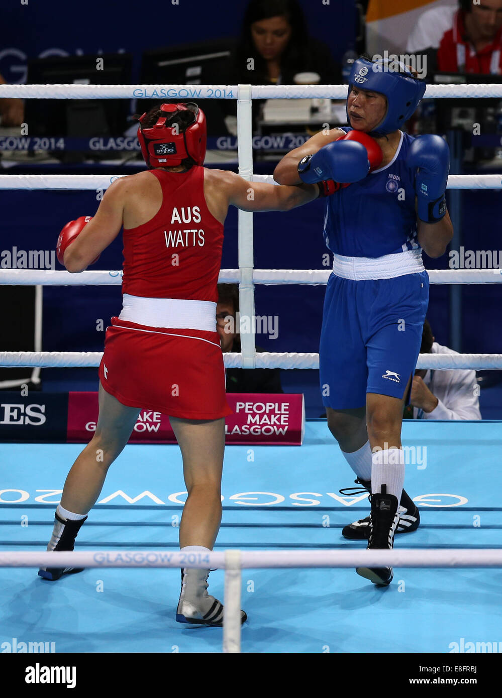 Shelley Watts (AUS) (Red) beats Laishram Devi (IND) (Blue) - Boxing ...