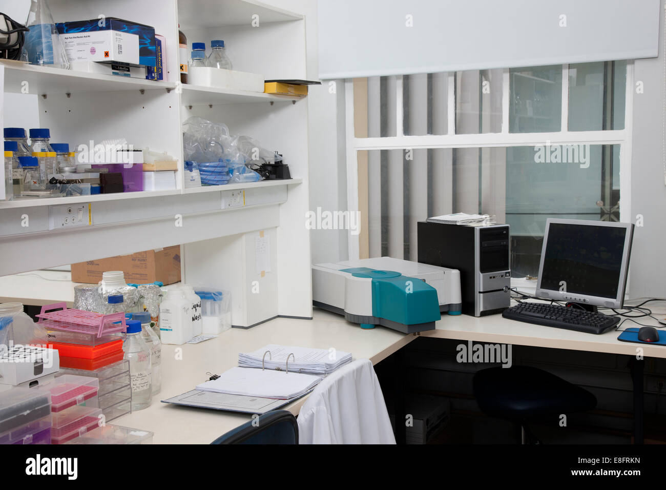Empty laboratory hi-res stock photography and images - Alamy