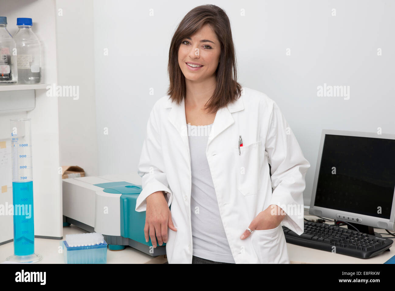 Portrait of a Technician standing in laboratory Stock Photo - Alamy