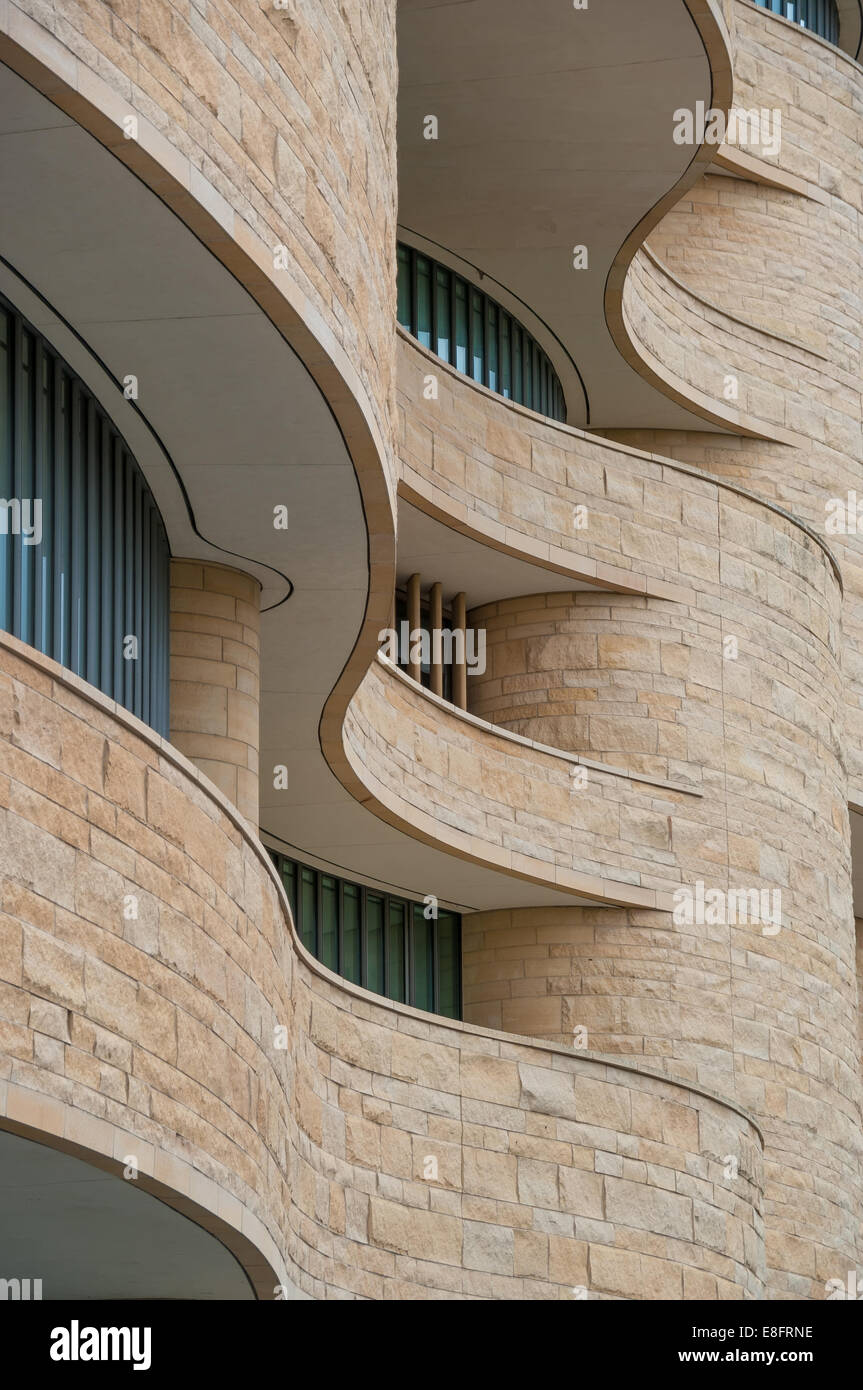 Wavy architecture hi-res stock photography and images - Alamy
