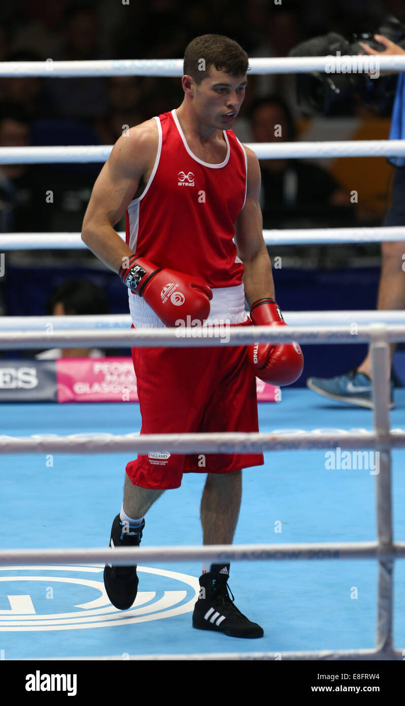 Scott boxing hi-res stock photography and images - Alamy