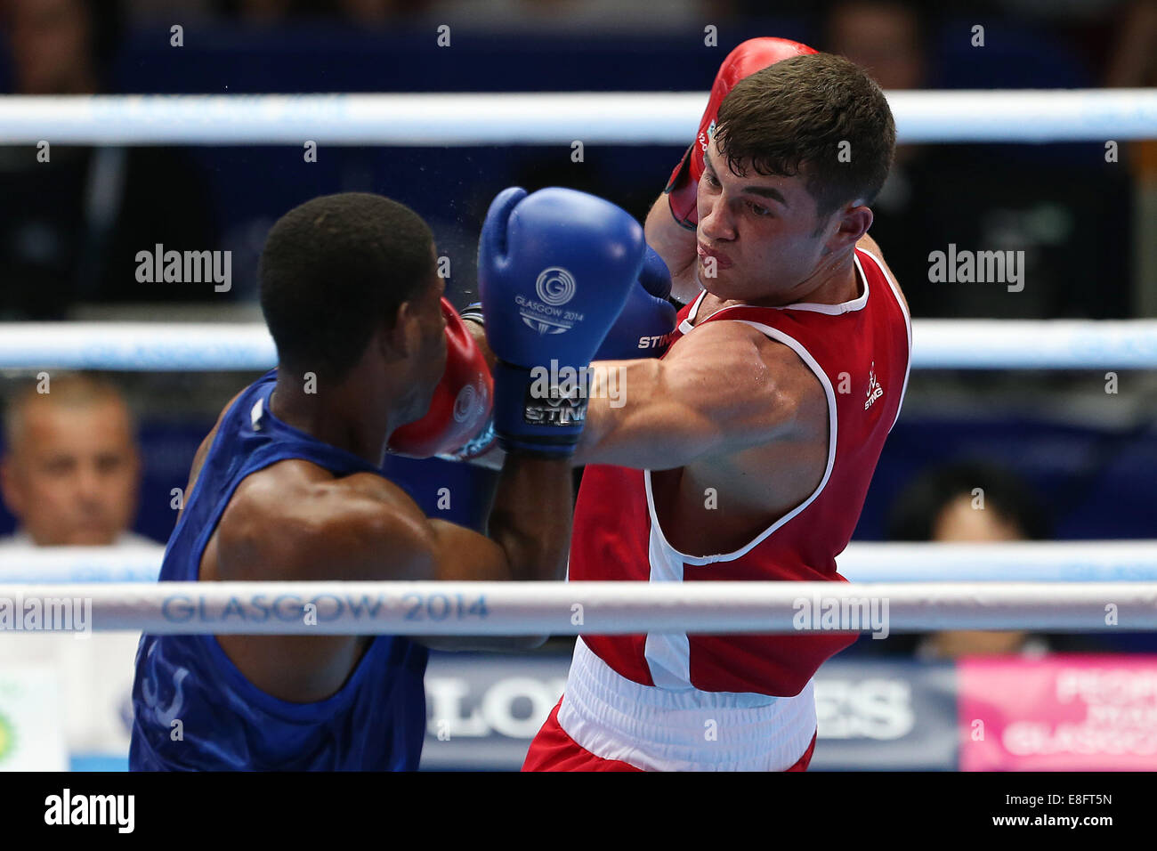 Scott boxing hi-res stock photography and images - Alamy
