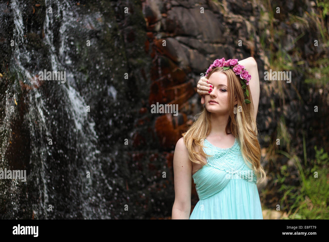 One eye woman hi-res stock photography and images - Alamy