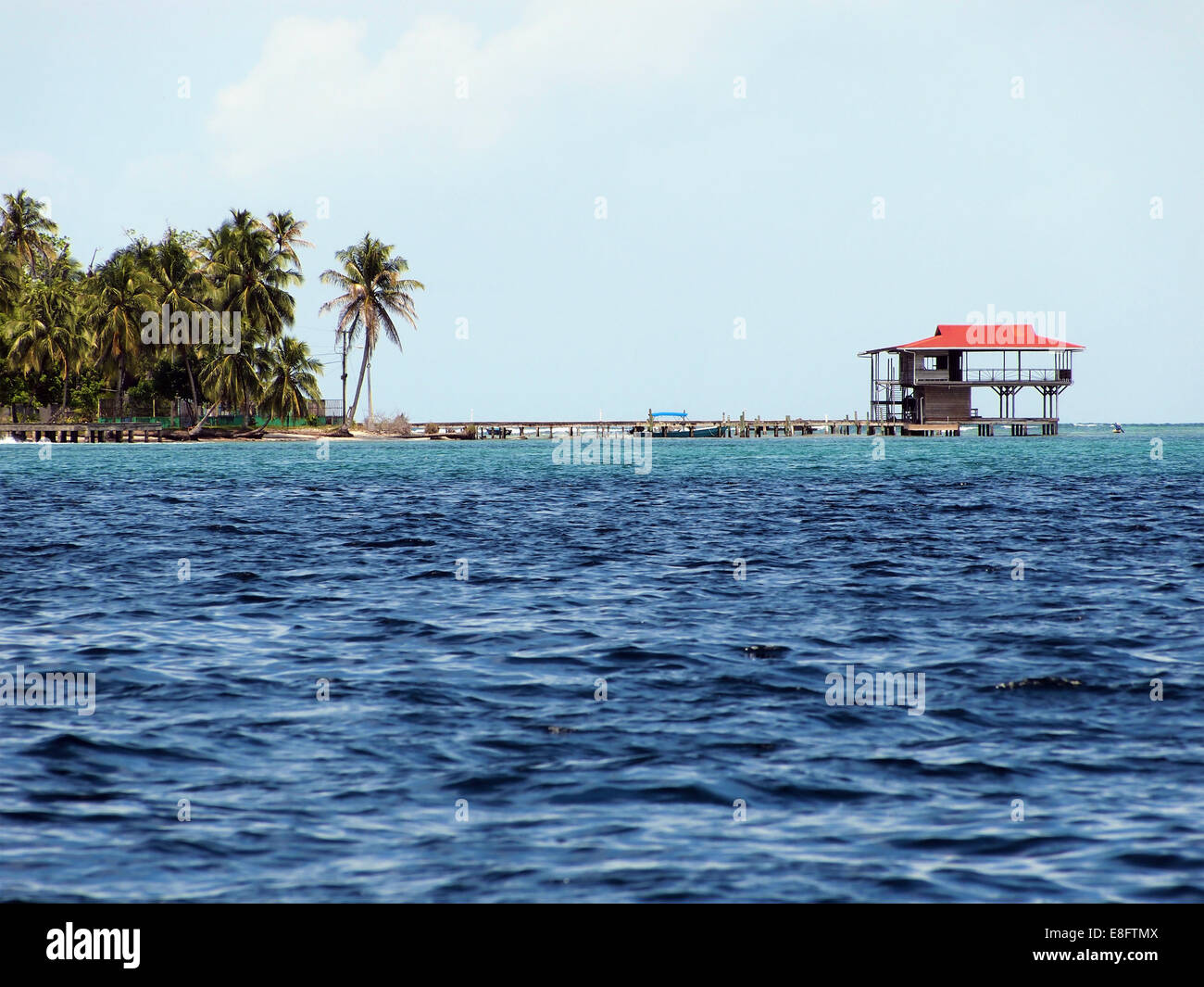 Caribbean house construction hi-res stock photography and images - Alamy