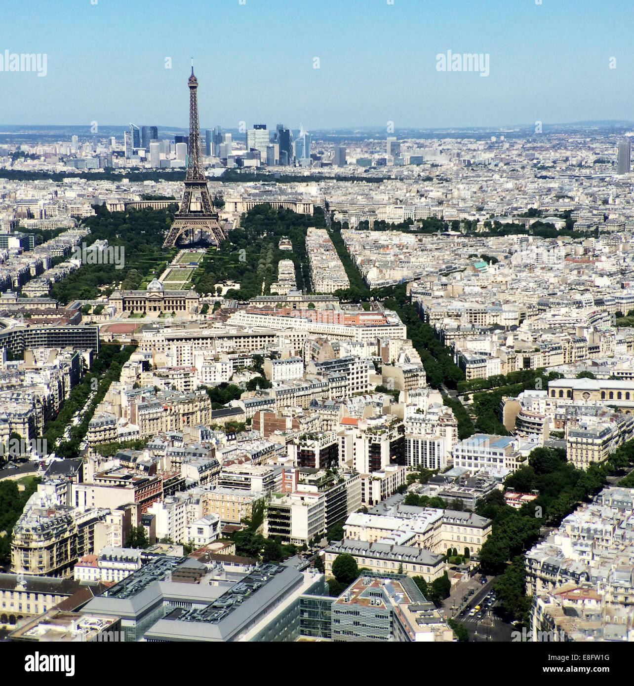 Paris cityscape hi-res stock photography and images - Alamy