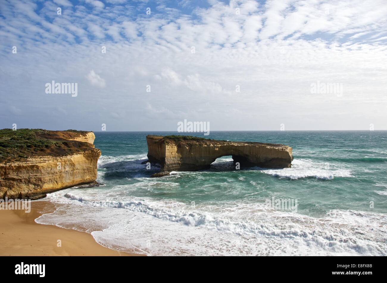 Arch rock formation on the beach hi-res stock photography and images ...
