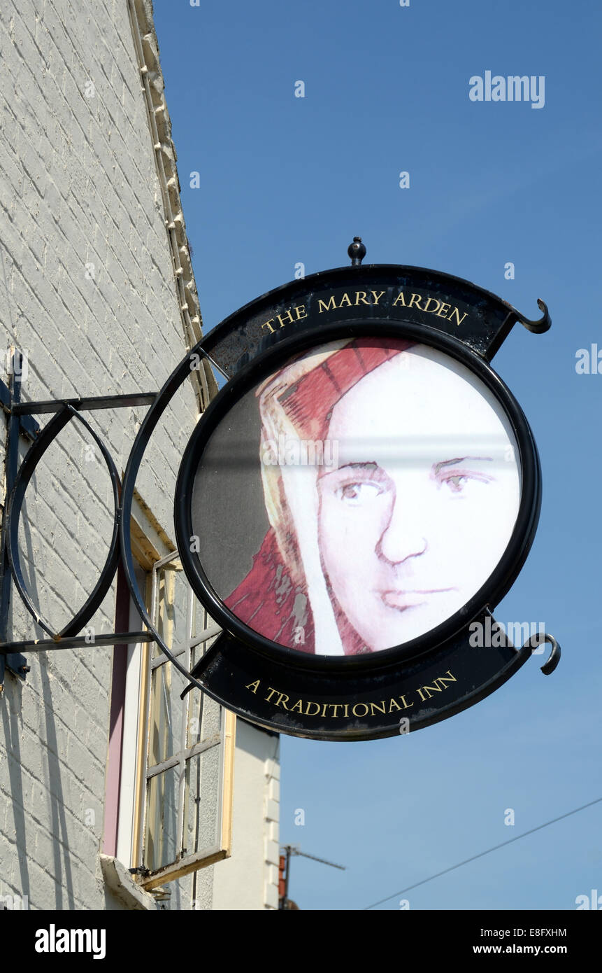 Avon sign hi-res stock photography and images - Alamy