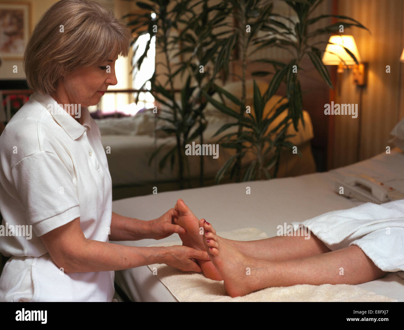 Therapist with clients hi-res stock photography and images - Alamy