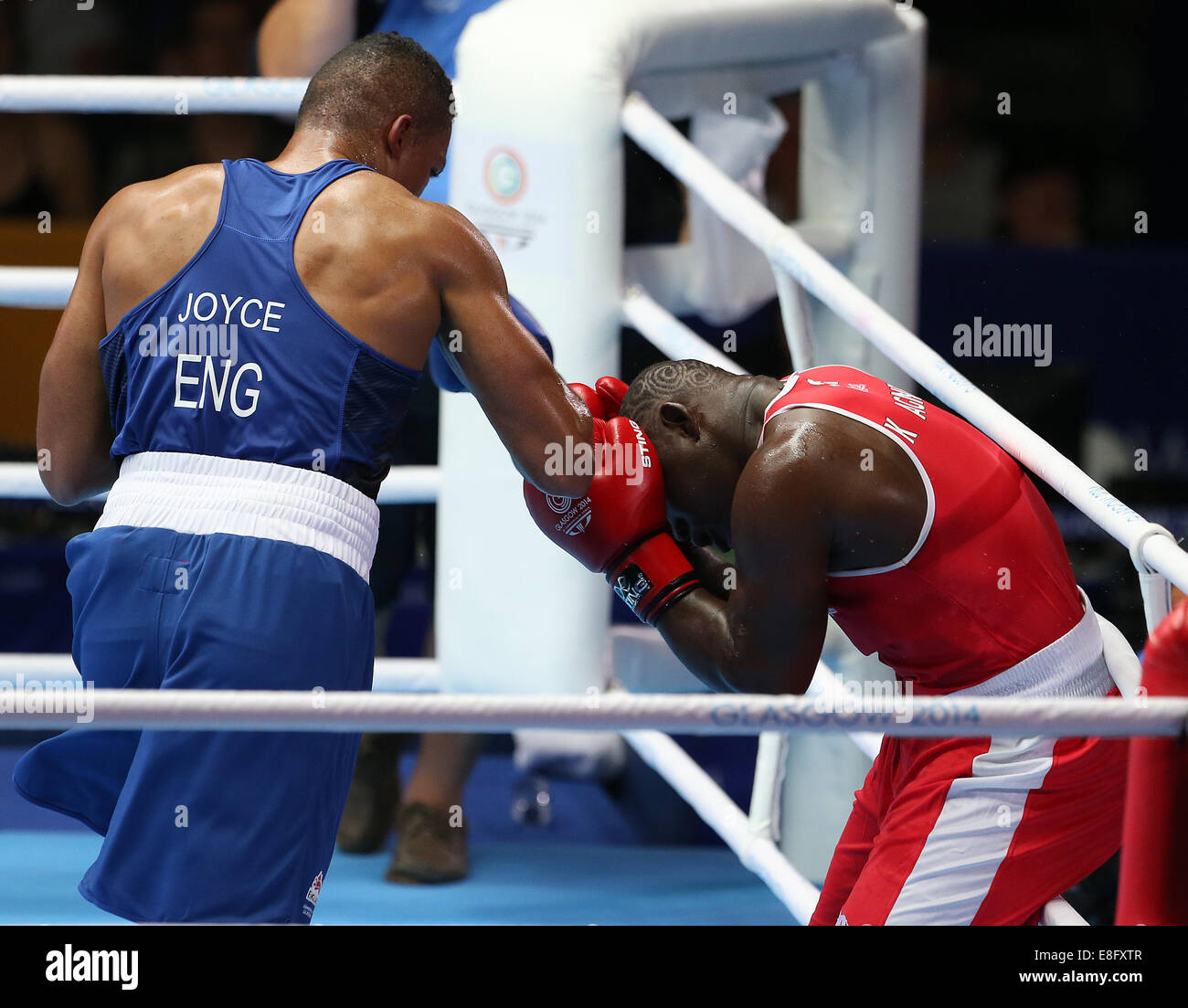 Joseph Joyce (ENG) (Blue) beats Keddy Agnes (SEY) (Red) - Boxing Super ...
