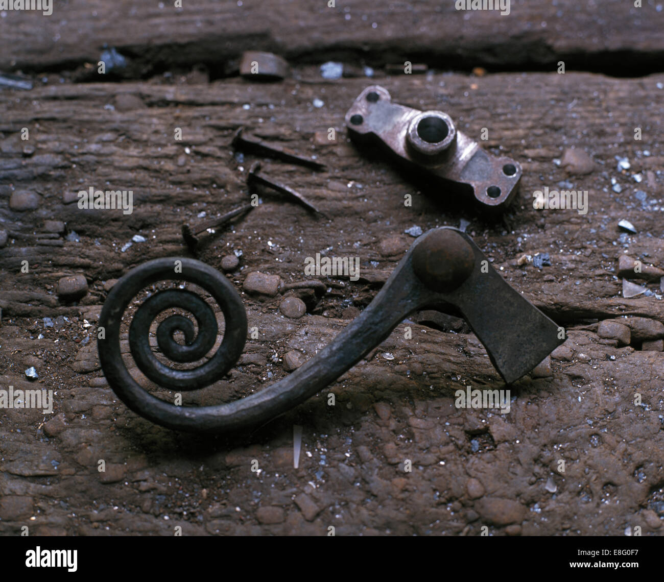 Window handle hi-res stock photography and images - Alamy