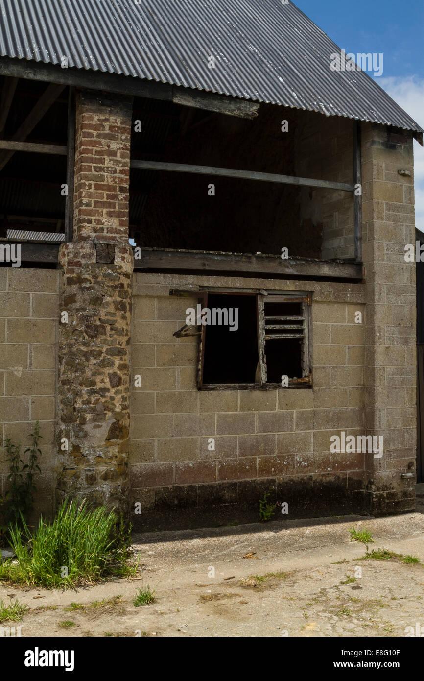 Farm Out Building Stock Photo - Alamy