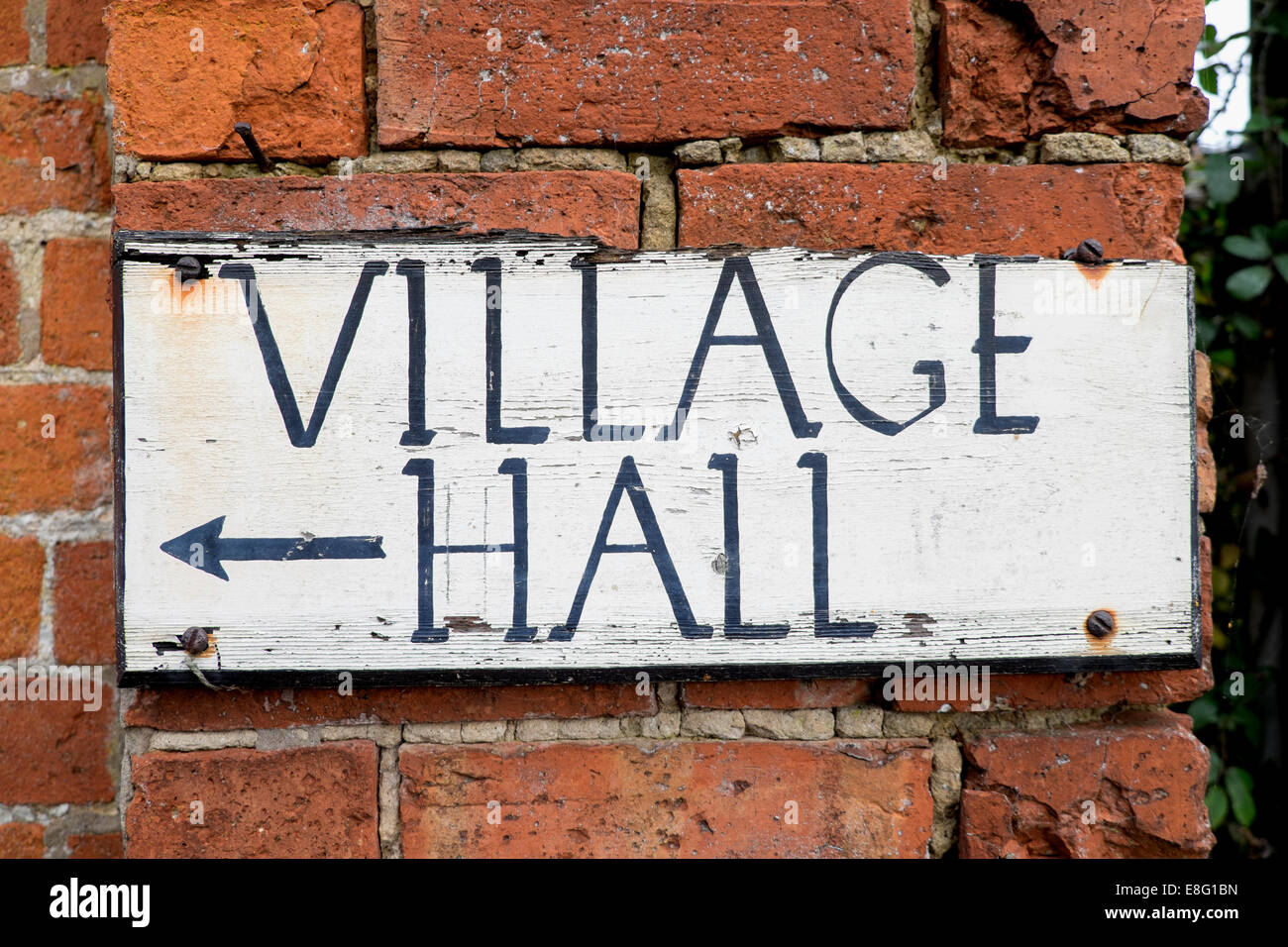Uk village hall signs hi-res stock photography and images - Alamy
