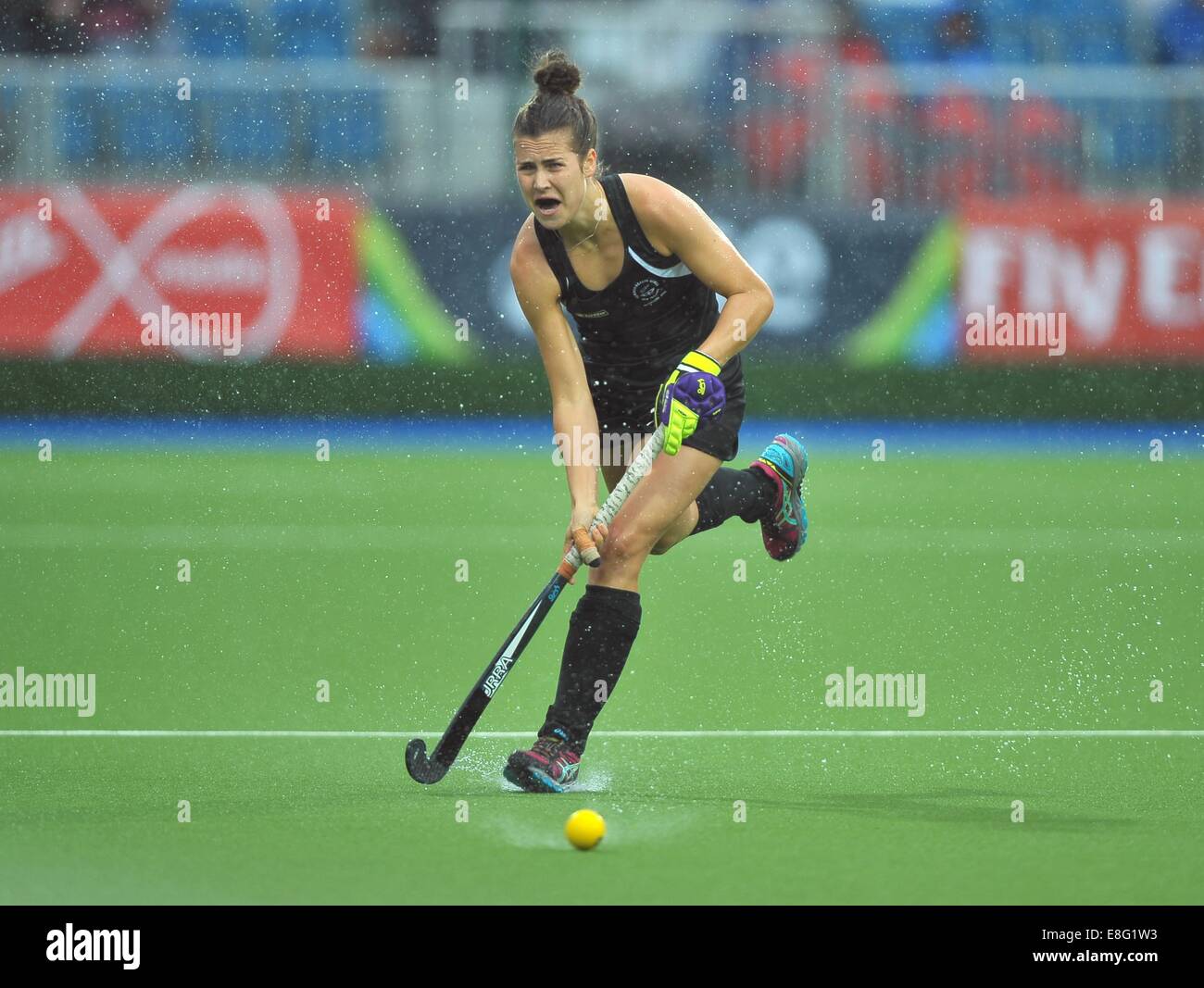Rose Keddell (NZL). South Africa (RSA) v New Zealand (NZL). Womens ...