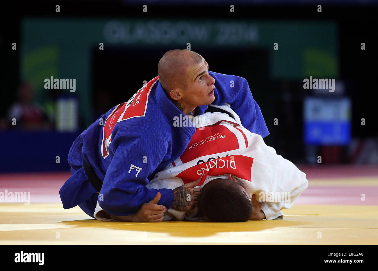 Arnie Dickins (AUS) (White) and Danny Williams (ENG) (Blue) - Judo 73kg ...