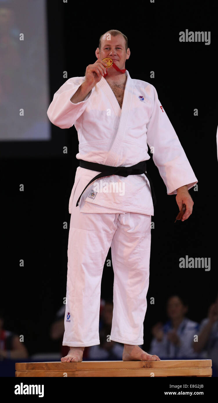 Medal Ceremony. Christopher Sherrington (SCO) Gold Medal - Judo -100kg ...