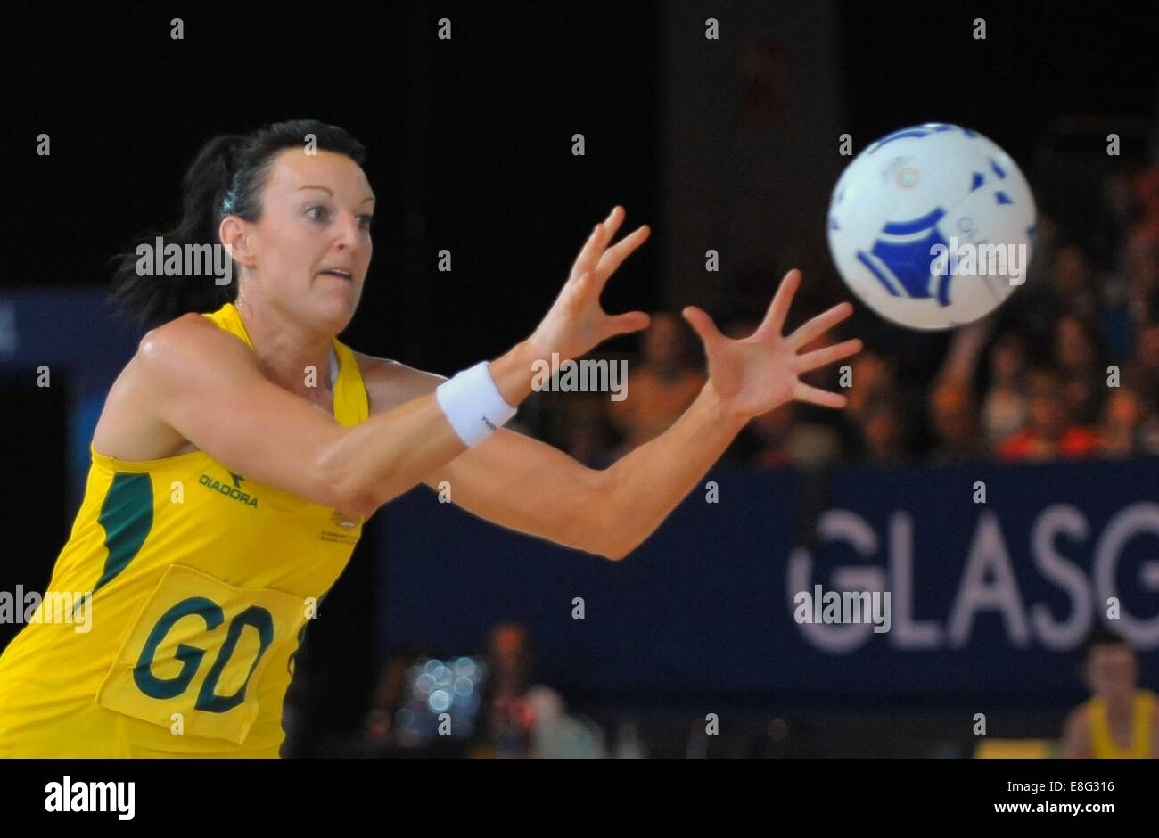 Bianca Chatfield (AUS). South Africa (RSA) v Australia (AUS). Netball ...