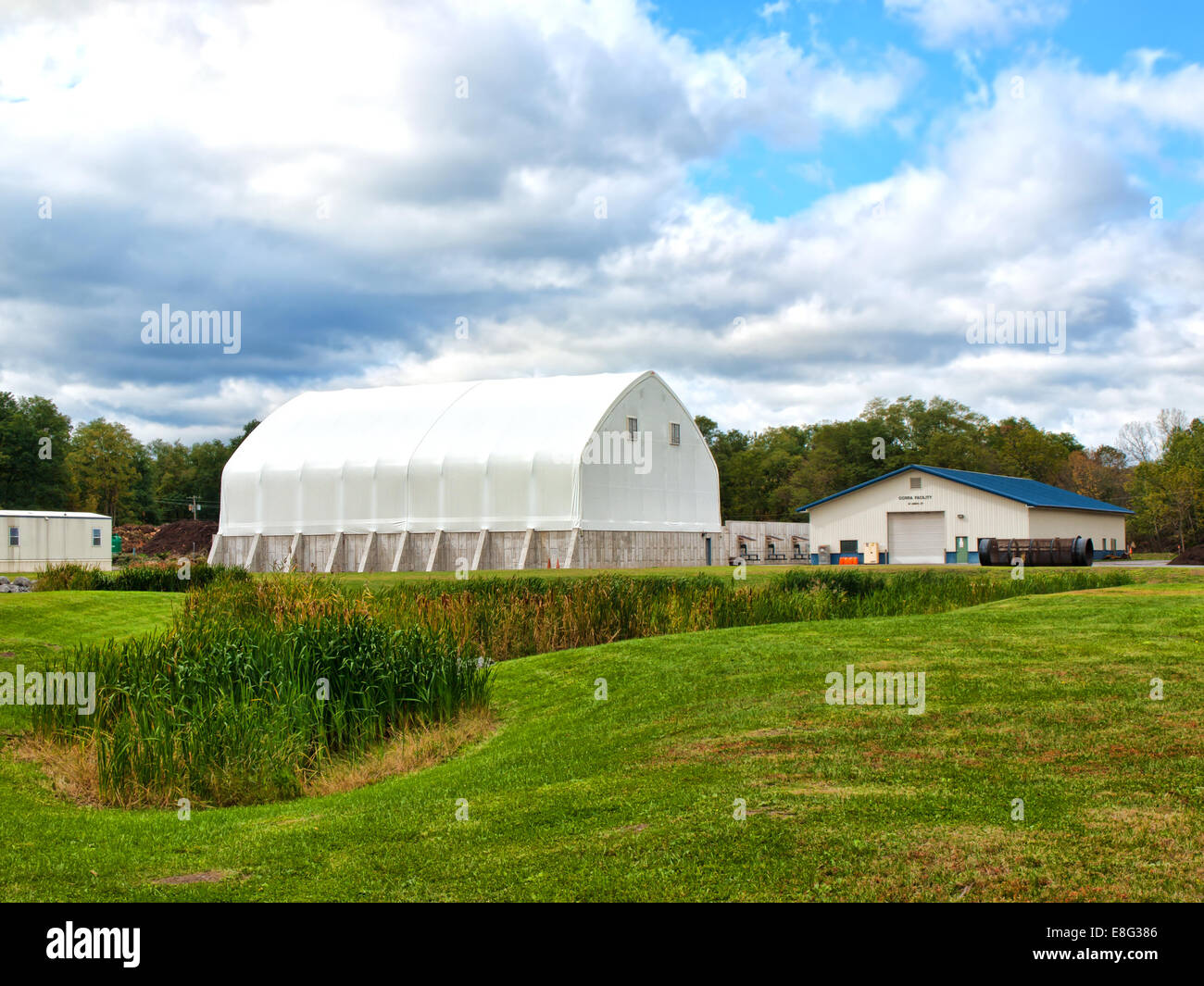 Composting site hi-res stock photography and images - Alamy