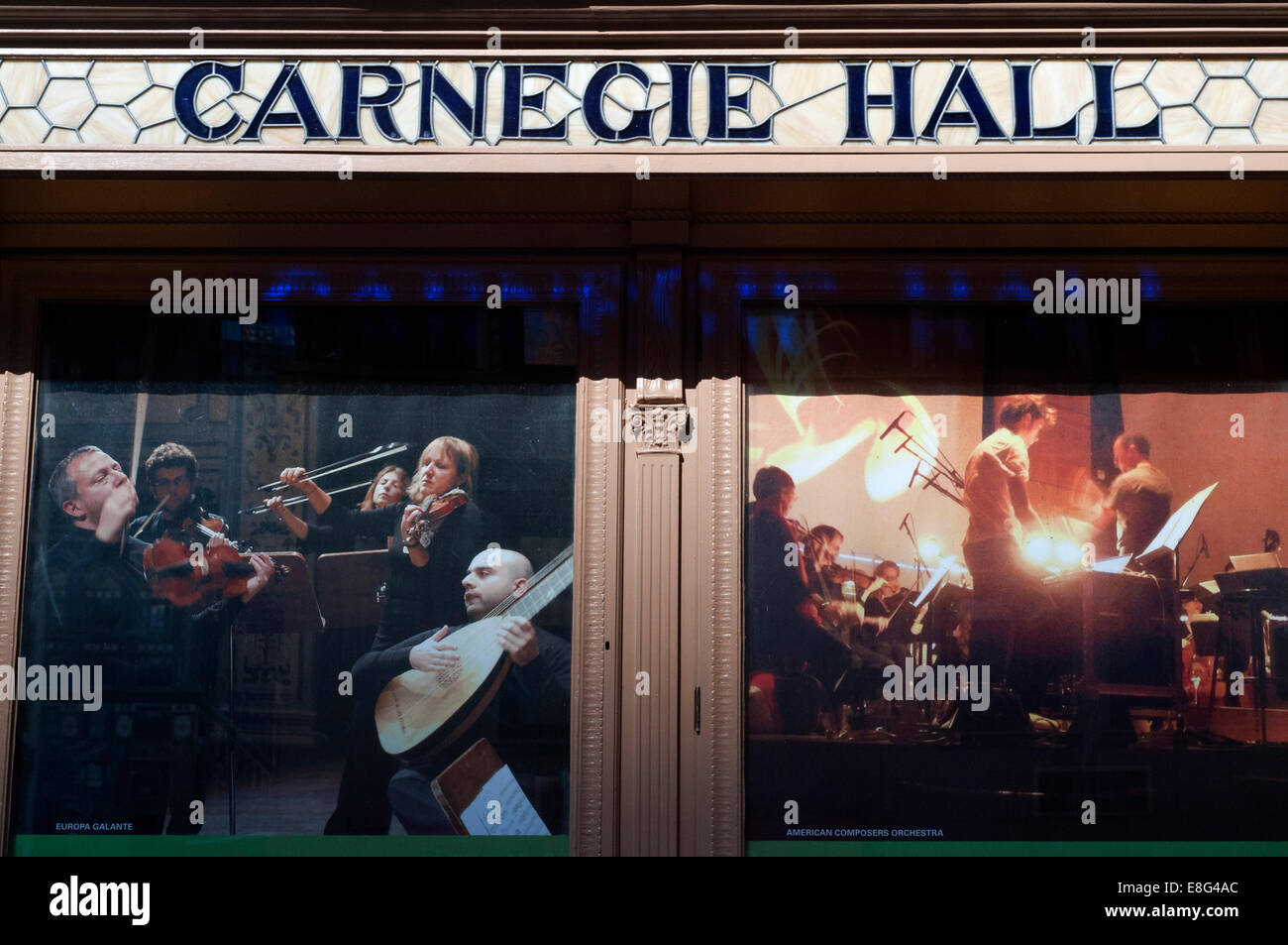 Carnegie hall interior new york hi-res stock photography and images - Alamy