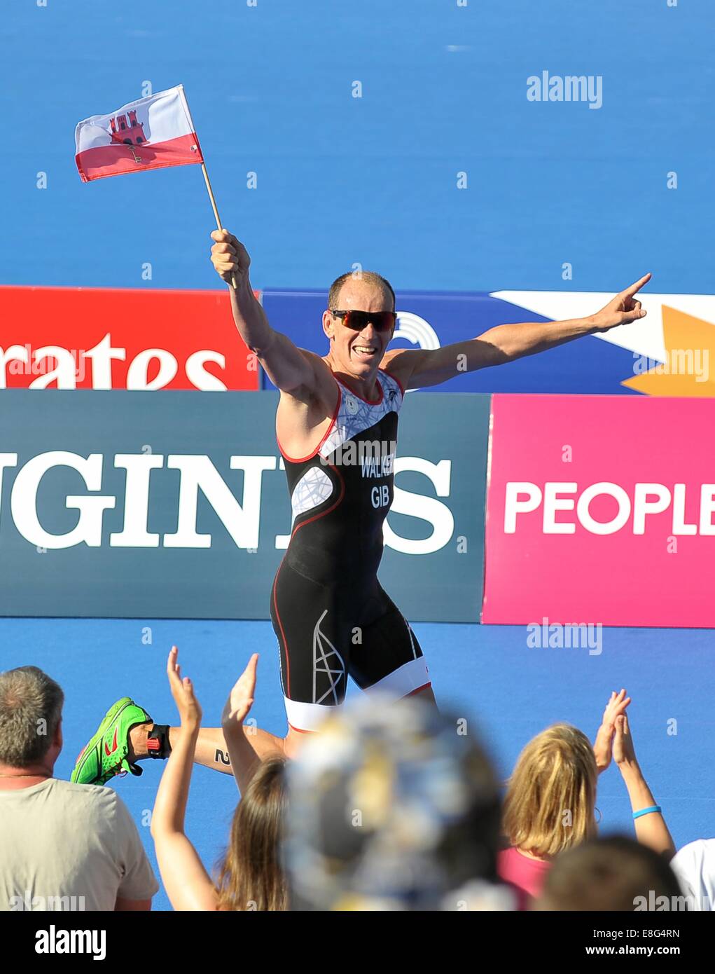 Gibralter flag hi-res stock photography and images - Alamy