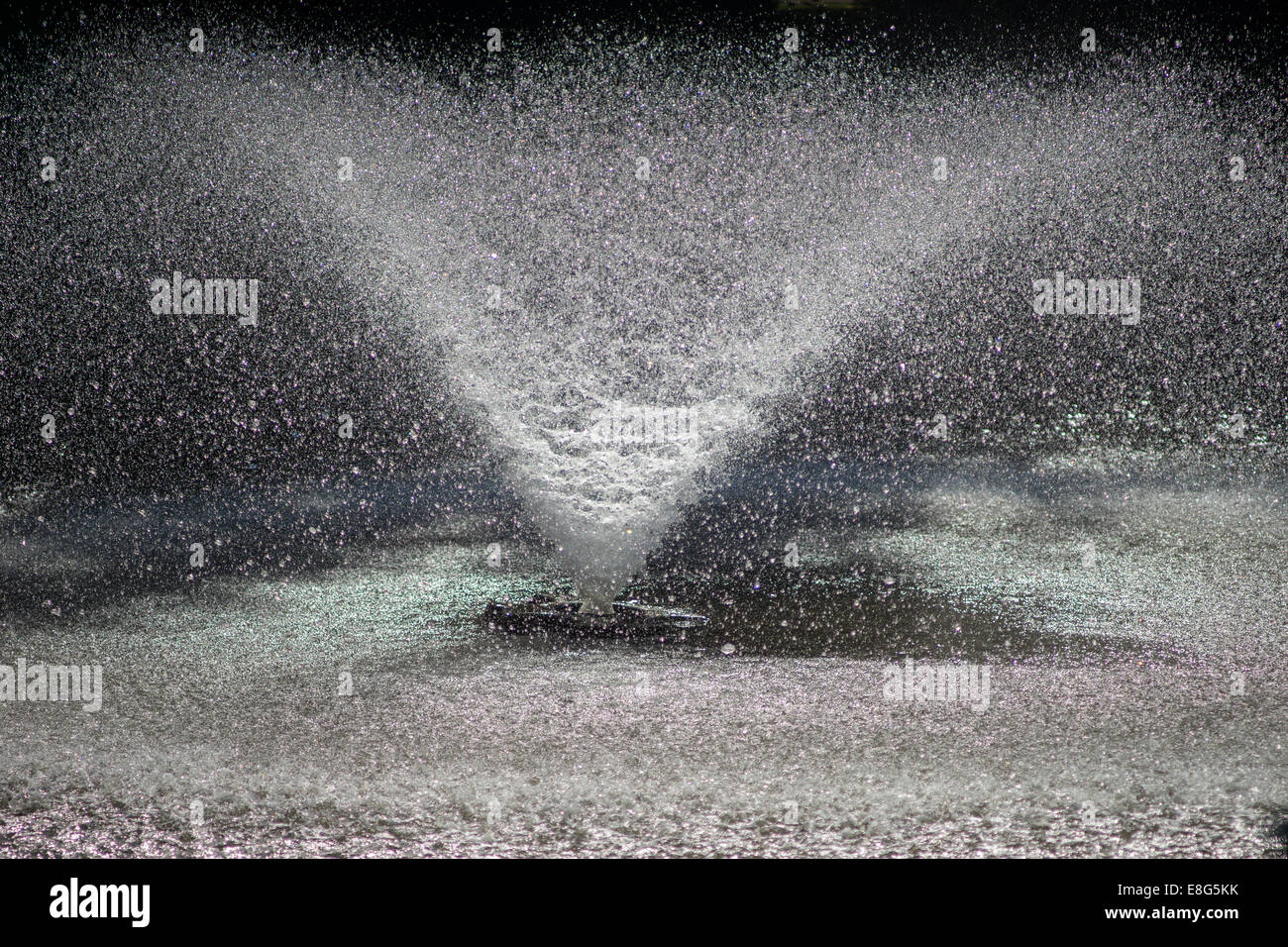 Gush of water hi-res stock photography and images - Alamy