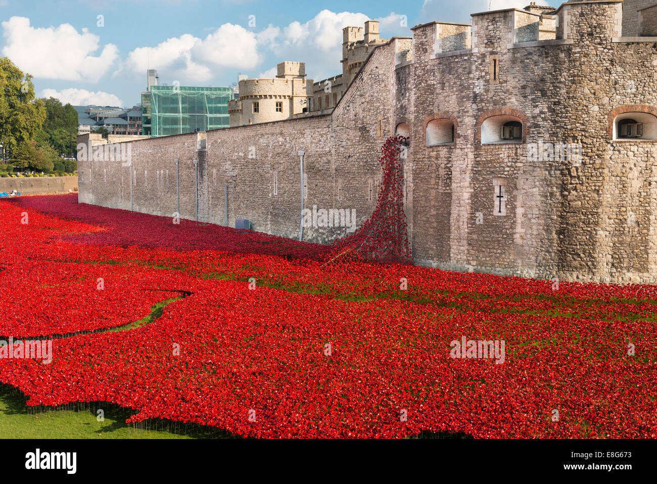 The Tower of London remembers First World War WW1 WWI - Blood Swept ...