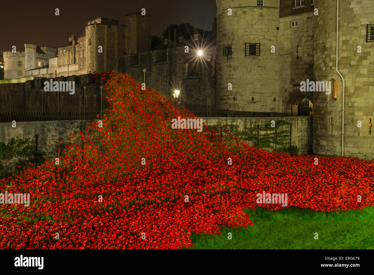 The Tower of London remembers First World War WW1 WWI - Blood Swept ...