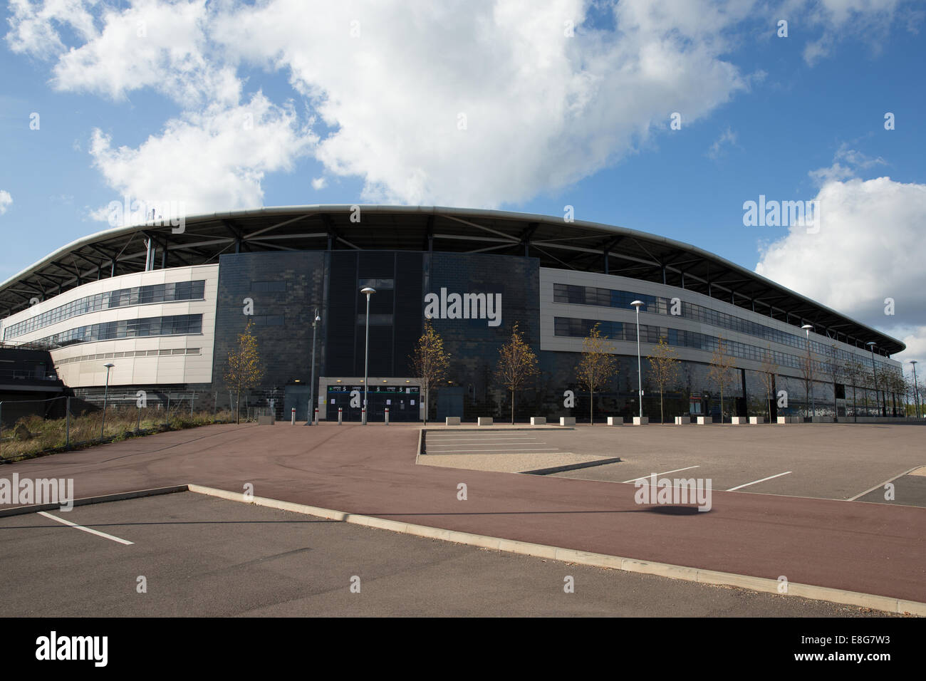 Northampton saints rugby stadium hi-res stock photography and images ...
