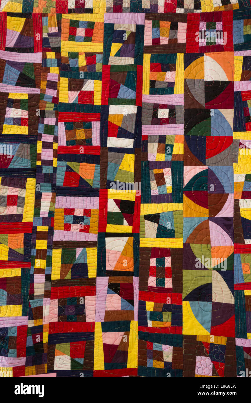 Large patchwork quilt hi-res stock photography and images - Alamy