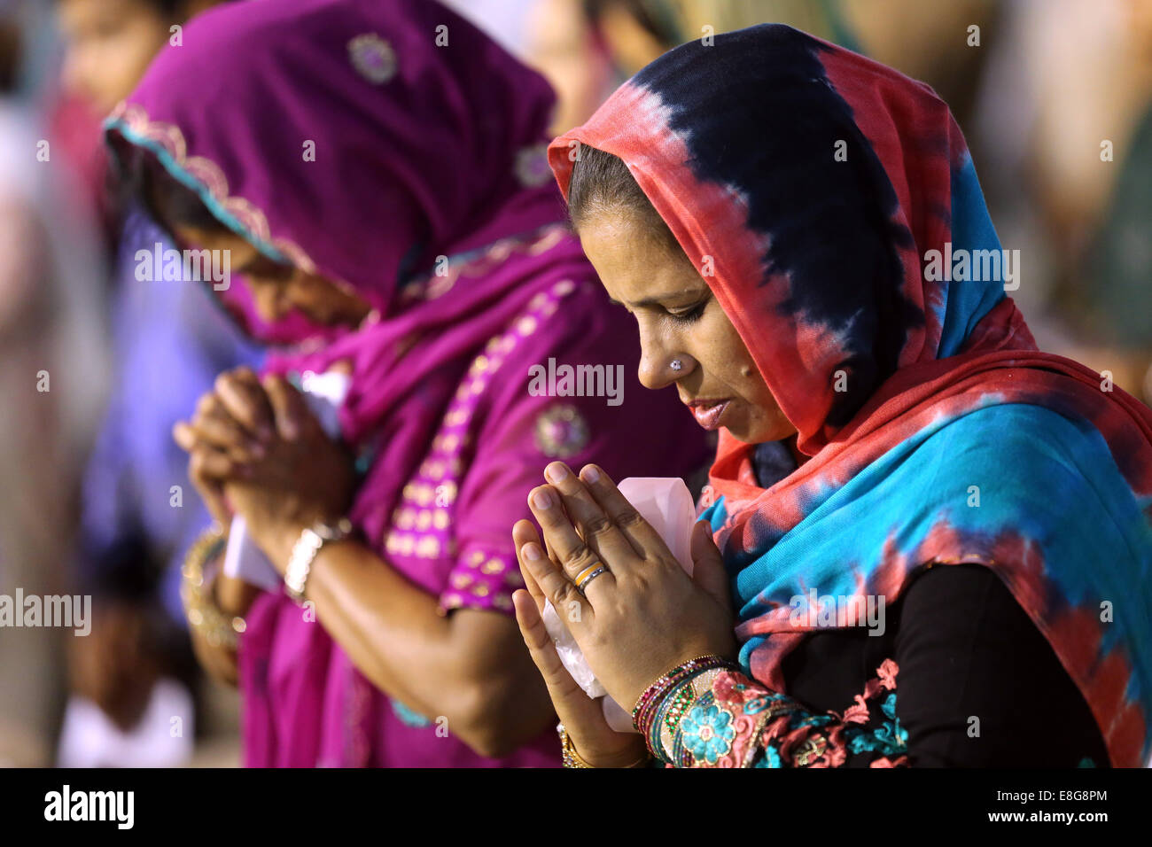 Christian service hi-res stock photography and images - Alamy