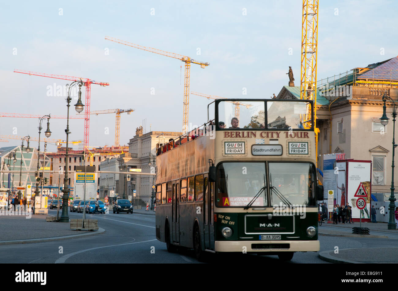 Berlin city tour hi-res stock photography and images - Alamy