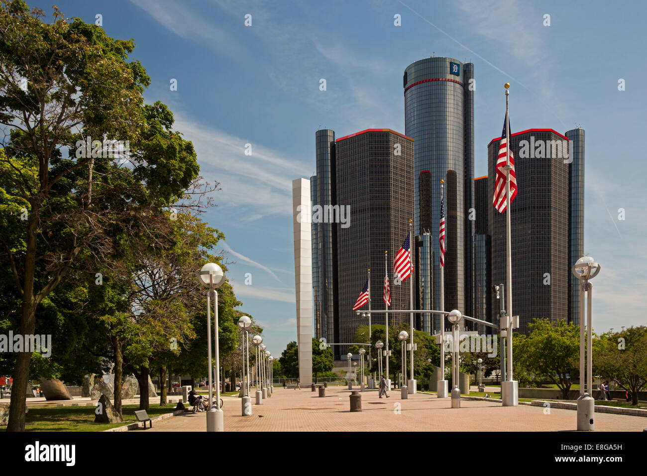Detroit, Michigan - The Renaissance Center and General Motors ...
