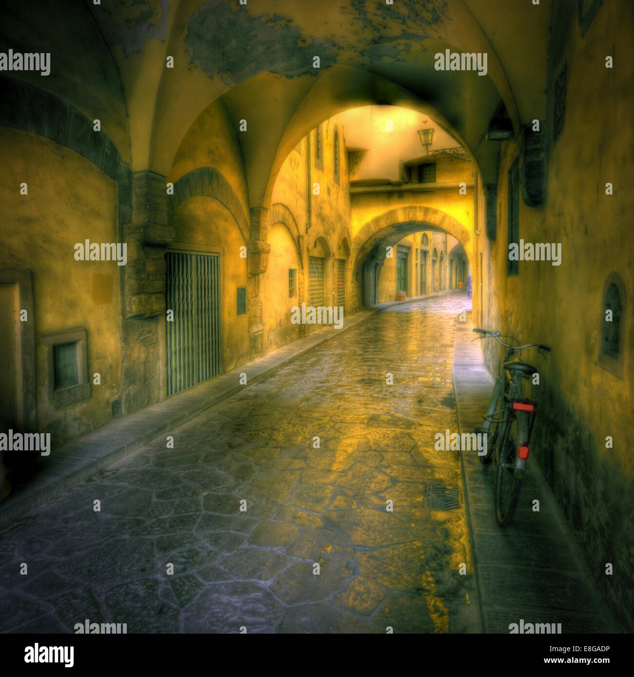 An old Alleyway in Florence, Italy Stock Photo - Alamy