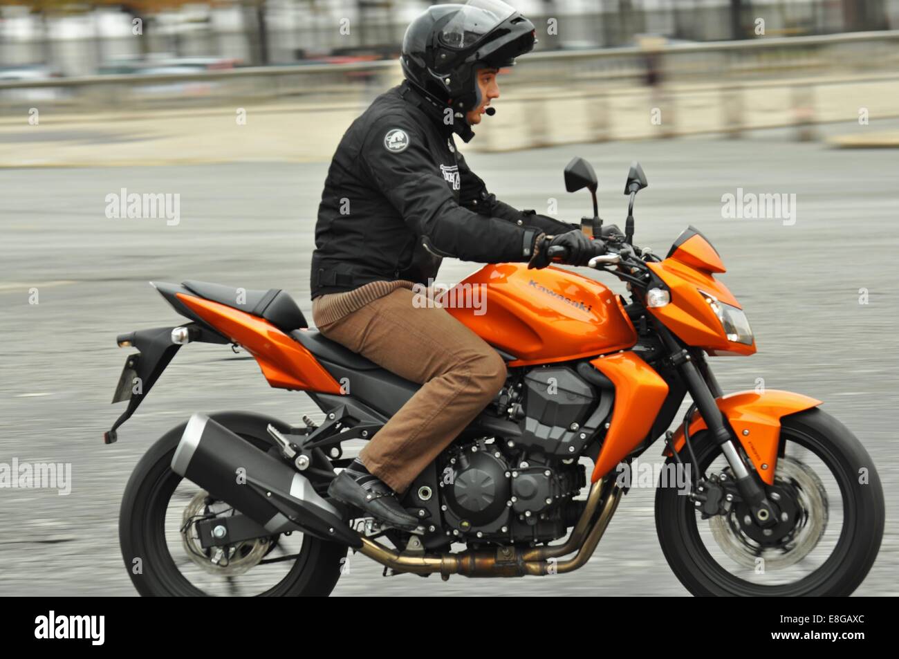 Paris motorbike motorcycle hi-res stock photography and images - Alamy
