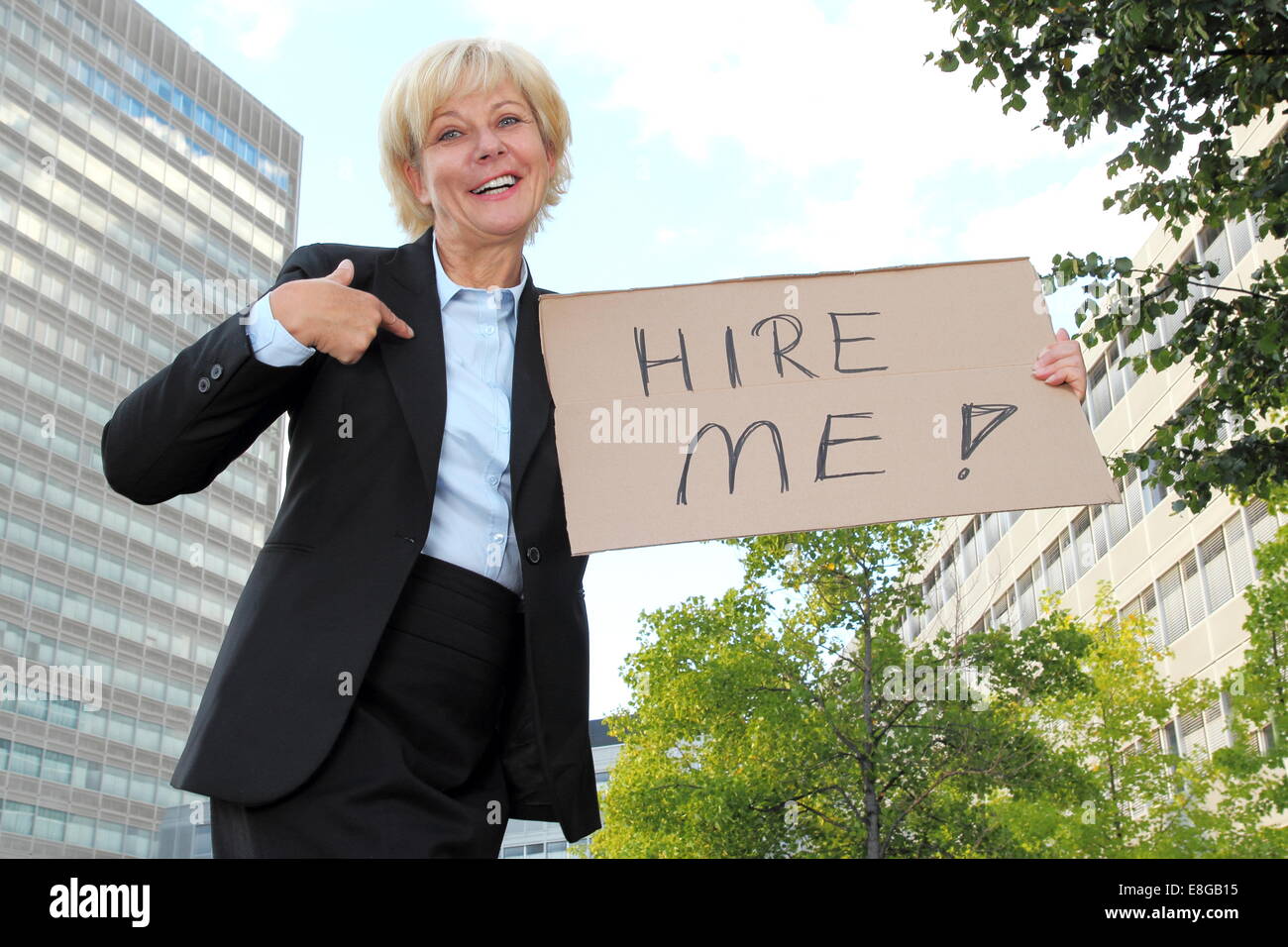 Elderly busniess woman looking for a job Stock Photo - Alamy