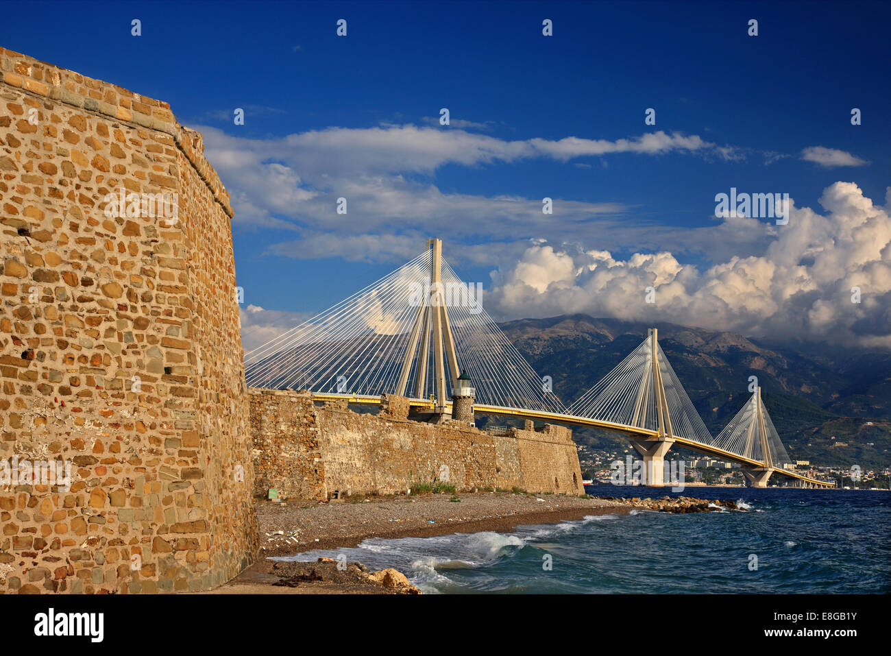The castle of Antirio ("Castelo di Rumelia") and the cable-stayed ...