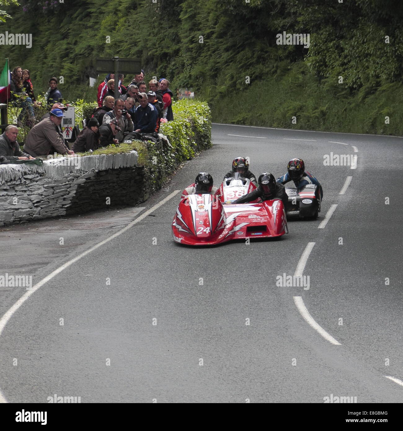 Dean Banks and Ken Edwards lead Michael Grabmuller and Justin Sharp ...