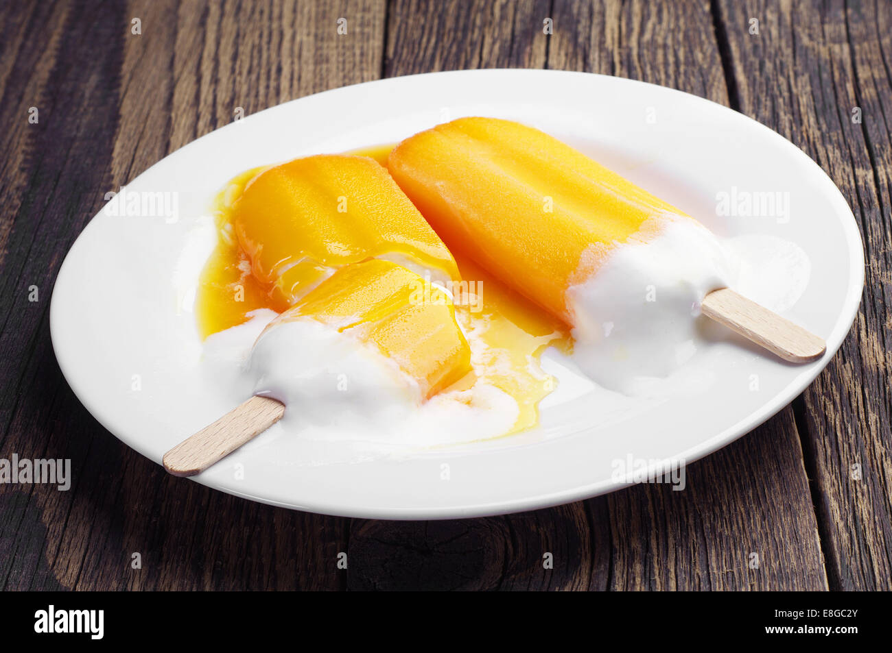 Melted ice cream stick hi-res stock photography and images - Alamy