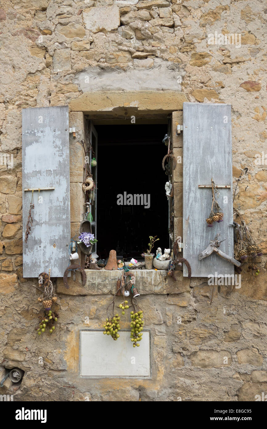 Legendary House High Resolution Stock Photography and Images - Alamy