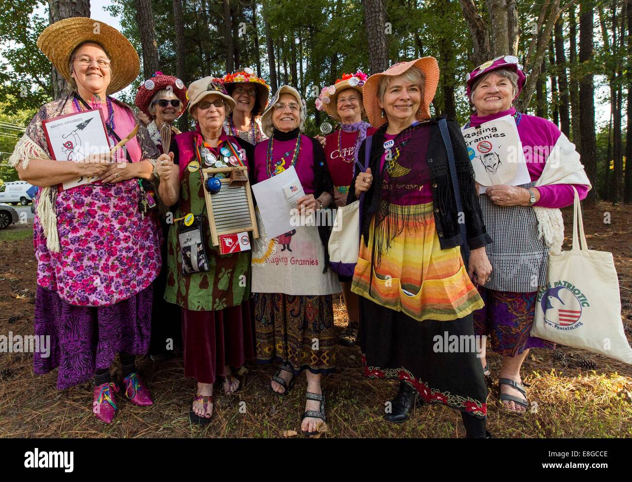 Pbs triangle hi-res stock photography and images - Alamy