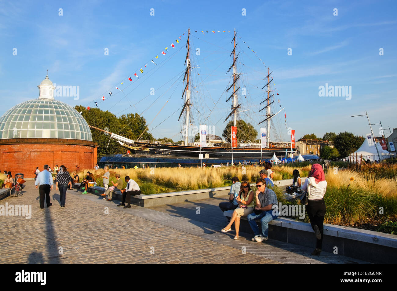Greenwich london uk clipper ship boat hi-res stock photography and ...