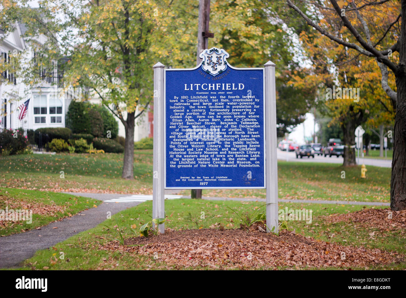 Sign giving information history hi-res stock photography and images - Alamy