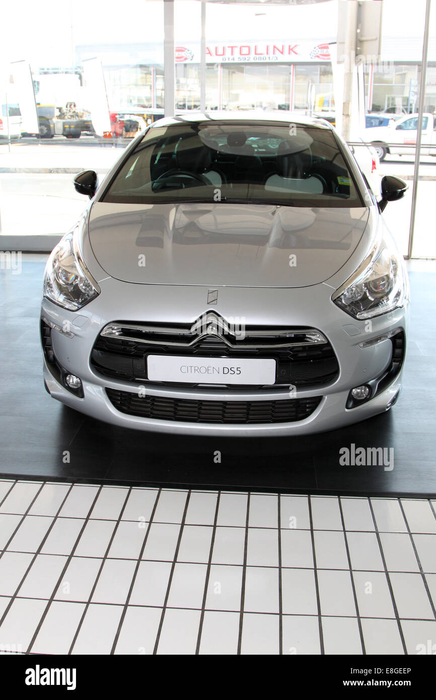 Citroen ds5 hi-res stock photography and images - Alamy