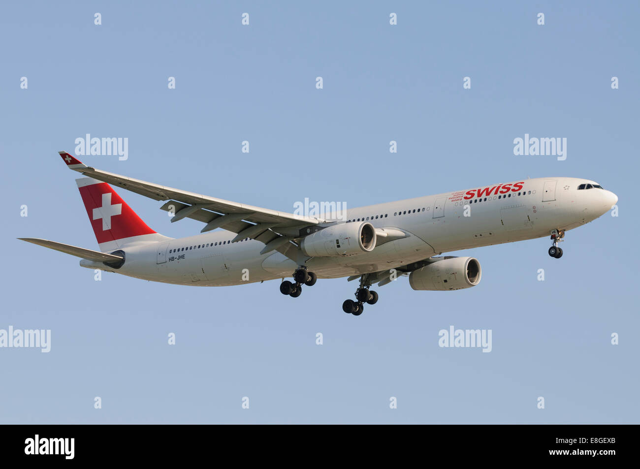 Swiss International Air Lines airlines Airbus A330-300 HB-JHE wide-body ...