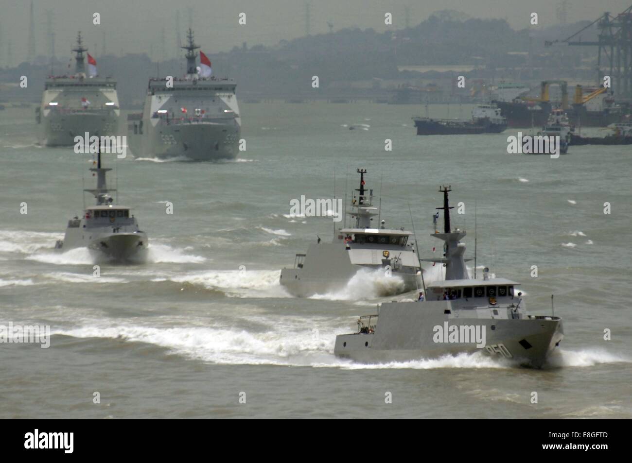 Surabaya, Indonesia. 4th Oct, 2014. OCTOBER 7: Indonesia Warships of ...