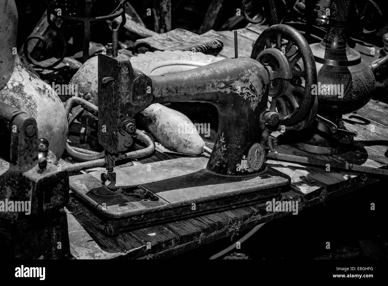 Old sewing machine. Flea Market. Turkey Stock Photo - Alamy