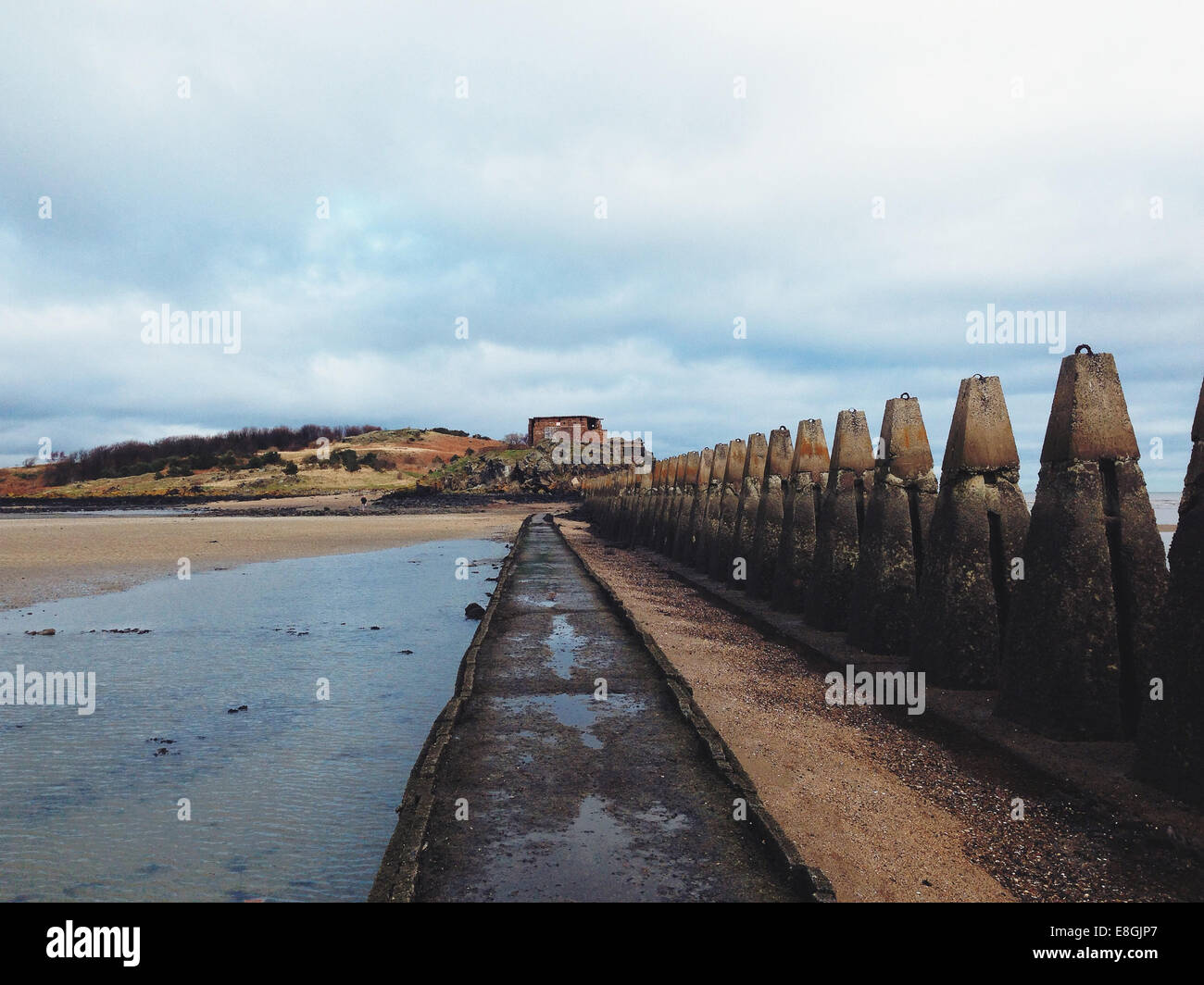 Cramond island hi-res stock photography and images - Alamy