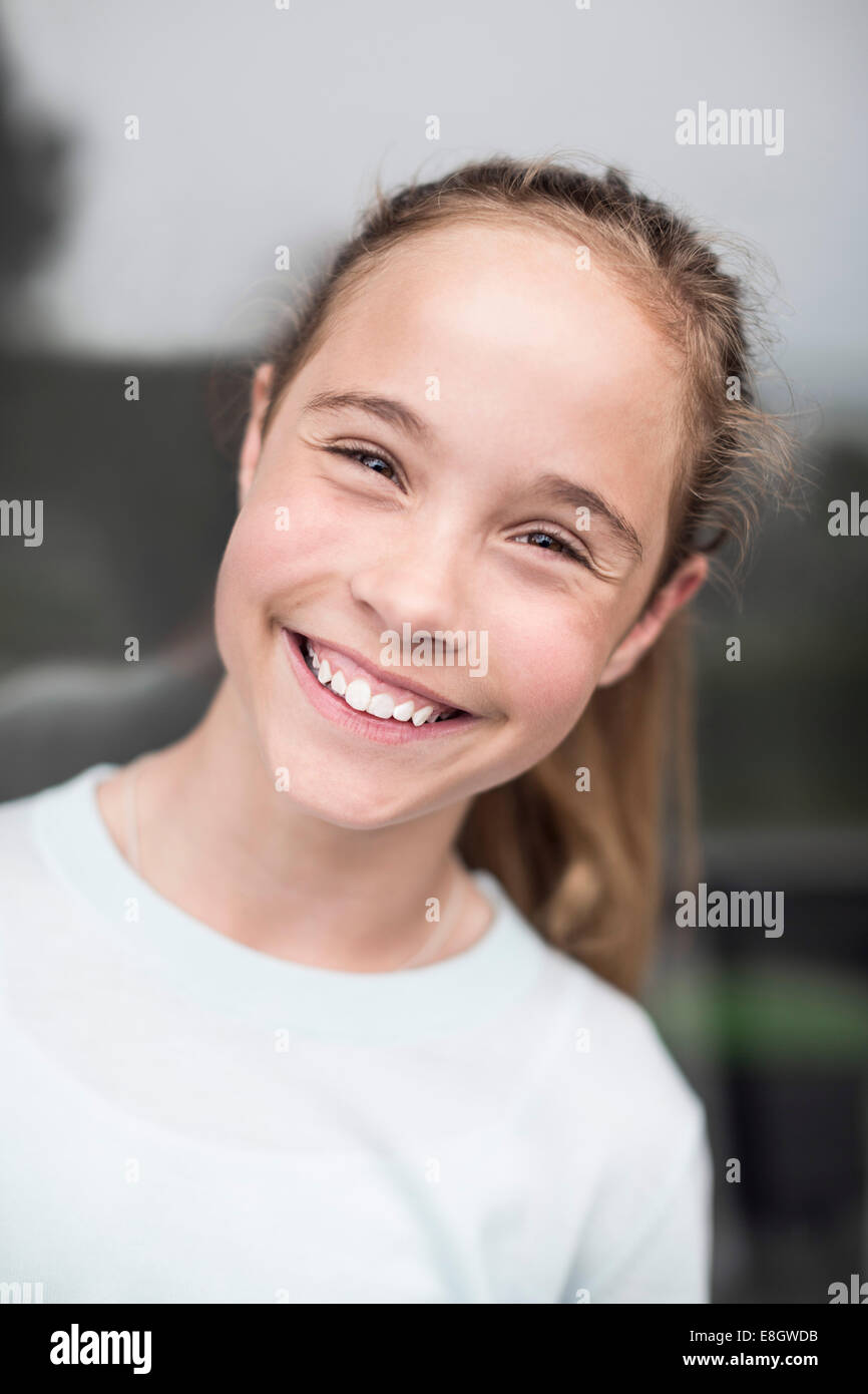 Portrait of happy girl outdoors Stock Photo - Alamy