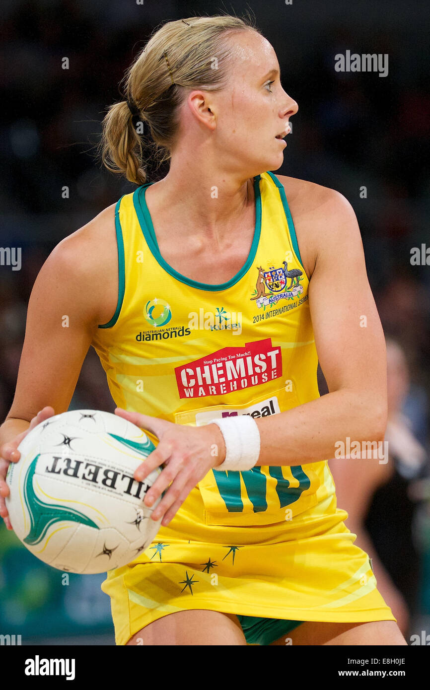 Melbourne, Australia. 8th October, 2014. RENAE HALLINAN of the ...